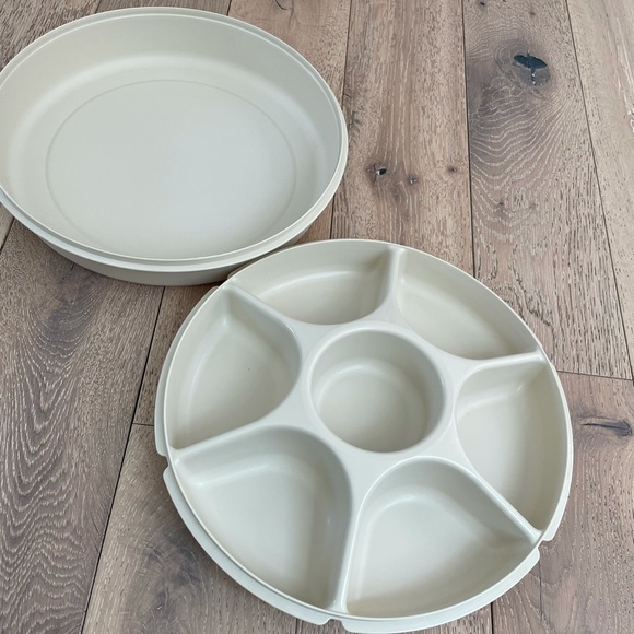 Tupperware | Dining | Vintage Tupperware Divided Vegetable Platter With ...